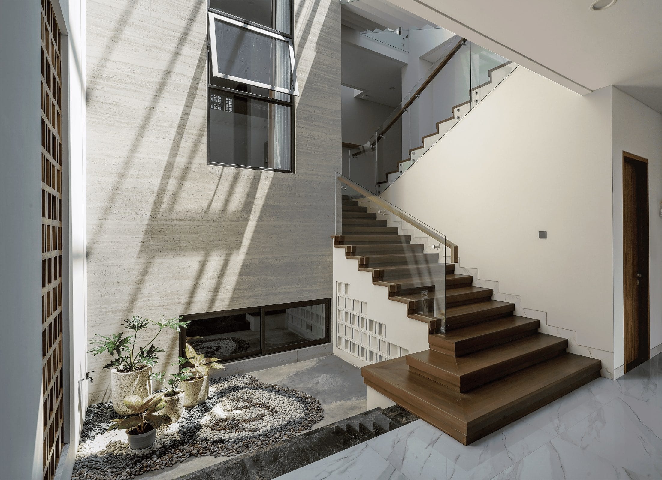 Interior Elevated Living - ConArch Studio